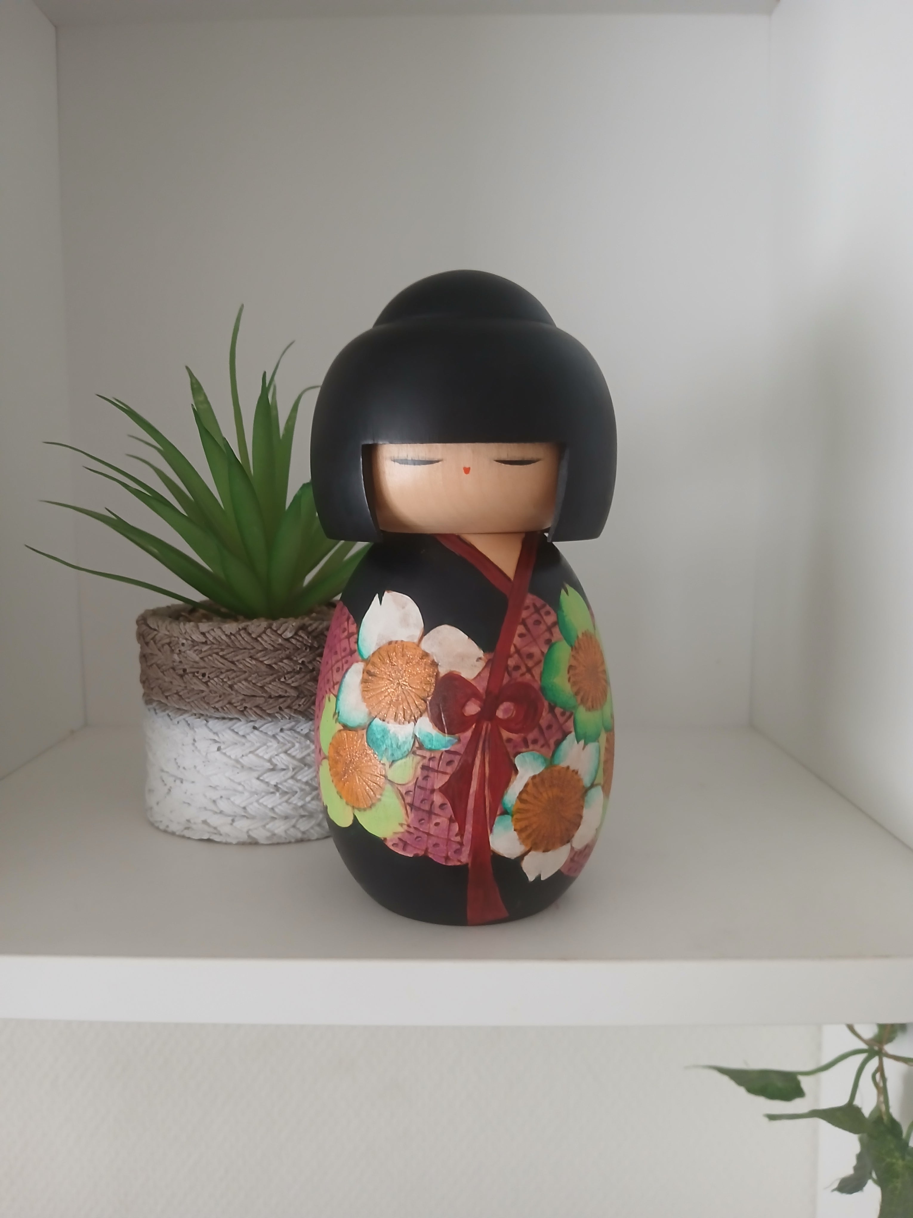 Vintage Gumma Kokeshi By Yuji Kawase (1938-) – kokeshiparadise